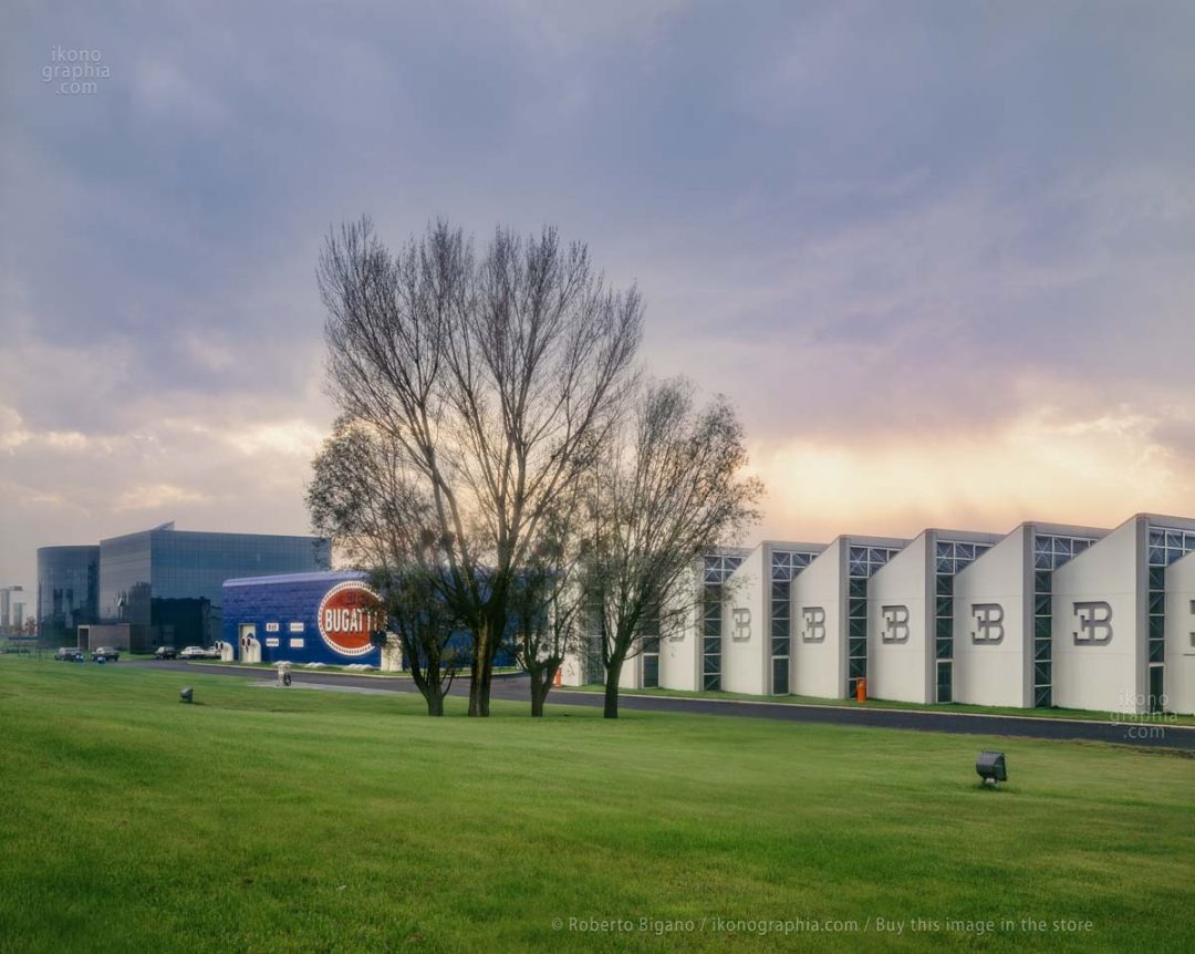 The Bugatti Automobili Head-Quarter and Factory in winter. Photo ...